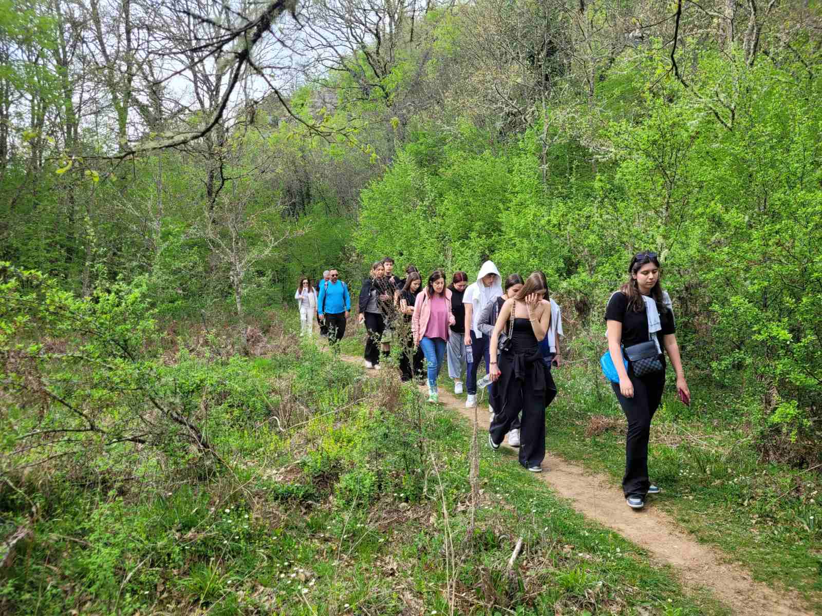 ΣΥΝΟΔΕΙΑ ΛΥΚΕΙΟΥ ΤΗΣ ΑΤΤΙΚΗΣ ΣΕ ΜΟΝΟΠΑΤΙΑ ΤΟΥ ΖΑΓΟΡΙΟΥ - Ορειβατικός ...